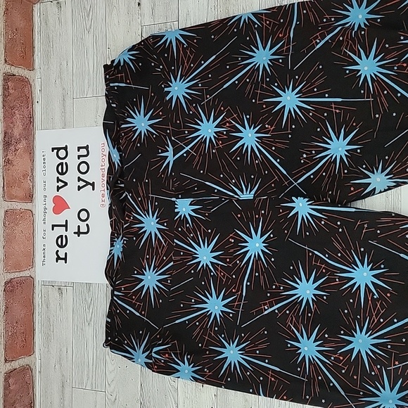 LuLaRoe | Pants & Jumpsuits | Lularoe Tall And Curvy Leggings Patriotic ...